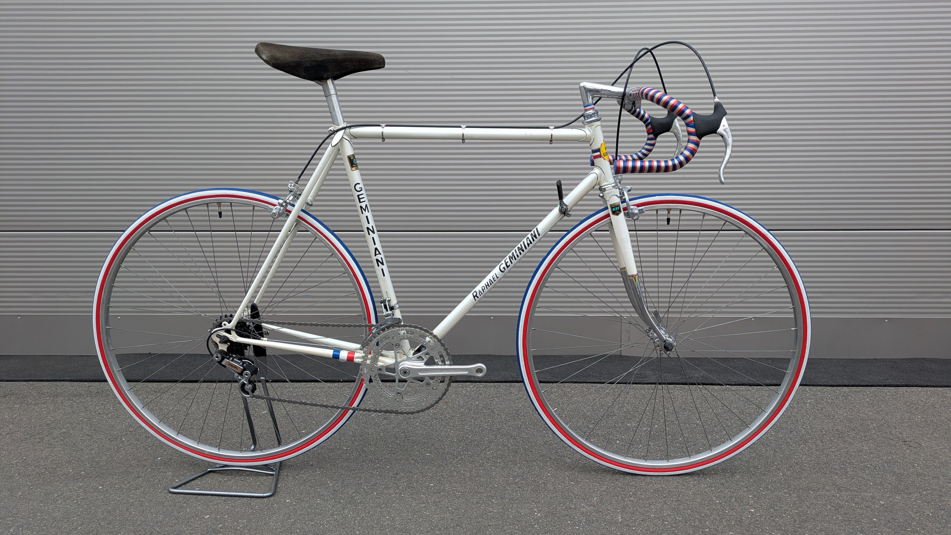 Goldensteelcycles | Your Online Shop for Vintage Bicycles & Equipment!
