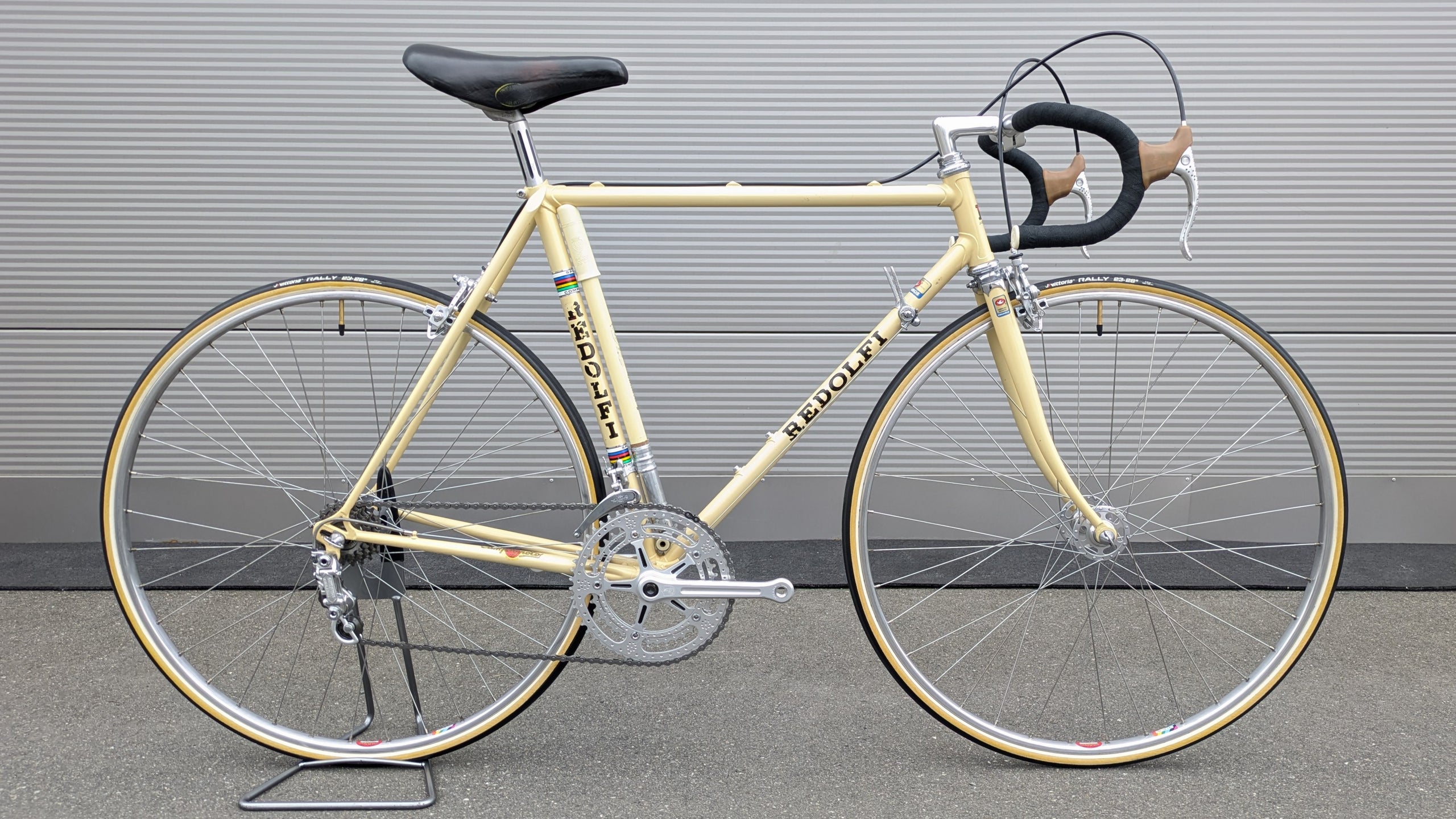 Goldensteelcycles | Online Shop für Vintage Fahrräder, Teile & Zubehör