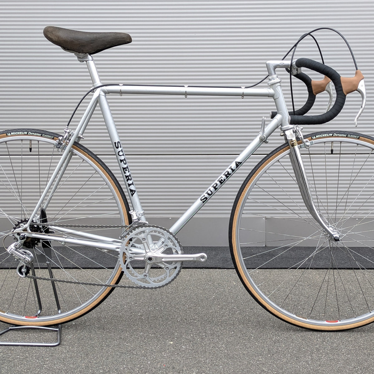 Superia Shimano 600 Arabesque Vintage Road Bike 1980s | Goldensteelcycles